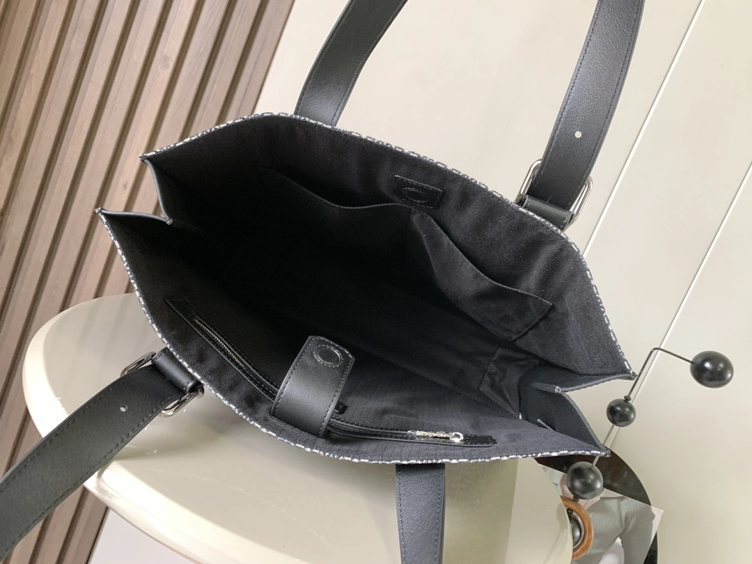 Discounted Loewe Shopping Bags