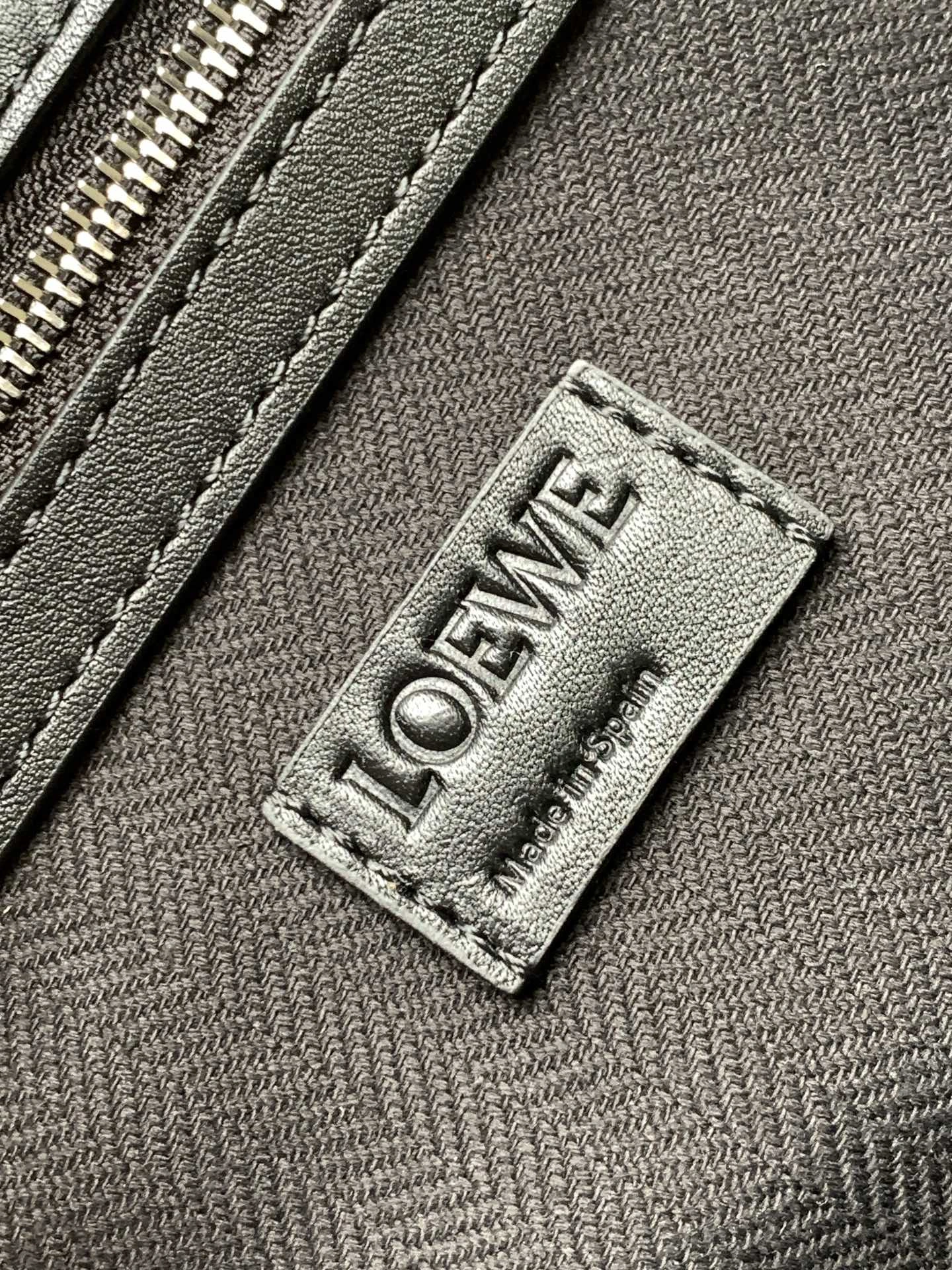 Discounted Loewe Shopping Bags