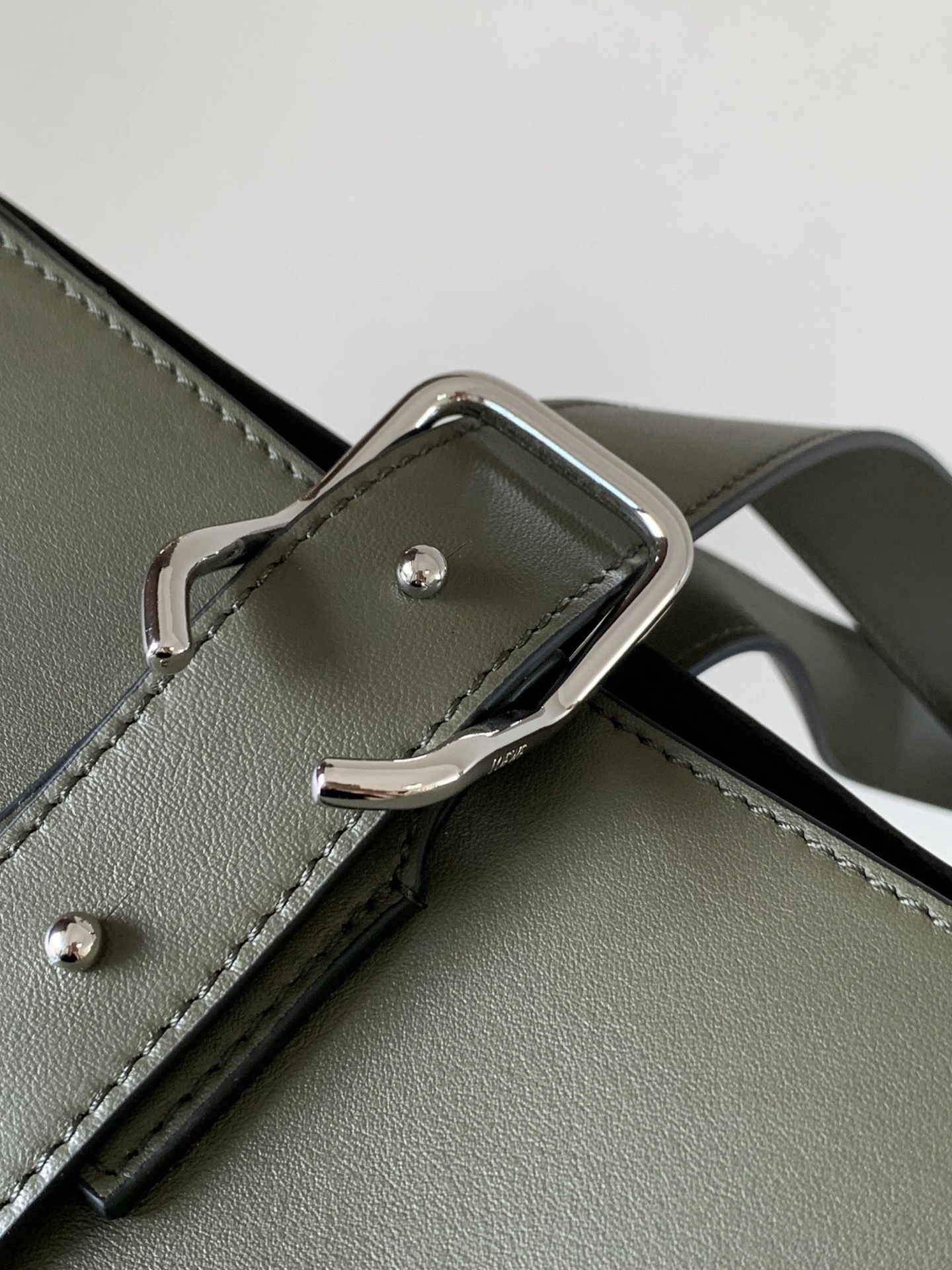 Top match Loewe Shopping Bags