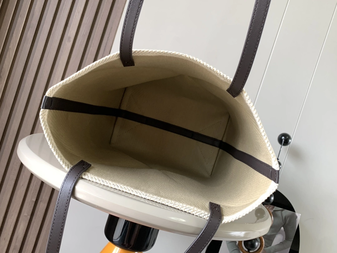 Factory-made Loewe Shopping Bags