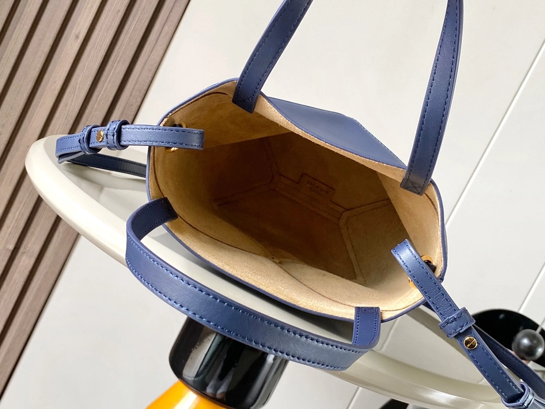 Mirror quality Loewe Shopping Bags