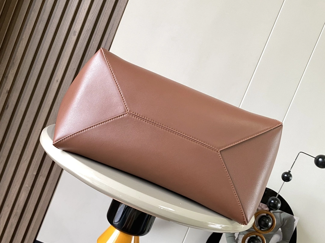 Precise copy Loewe Shopping Bags