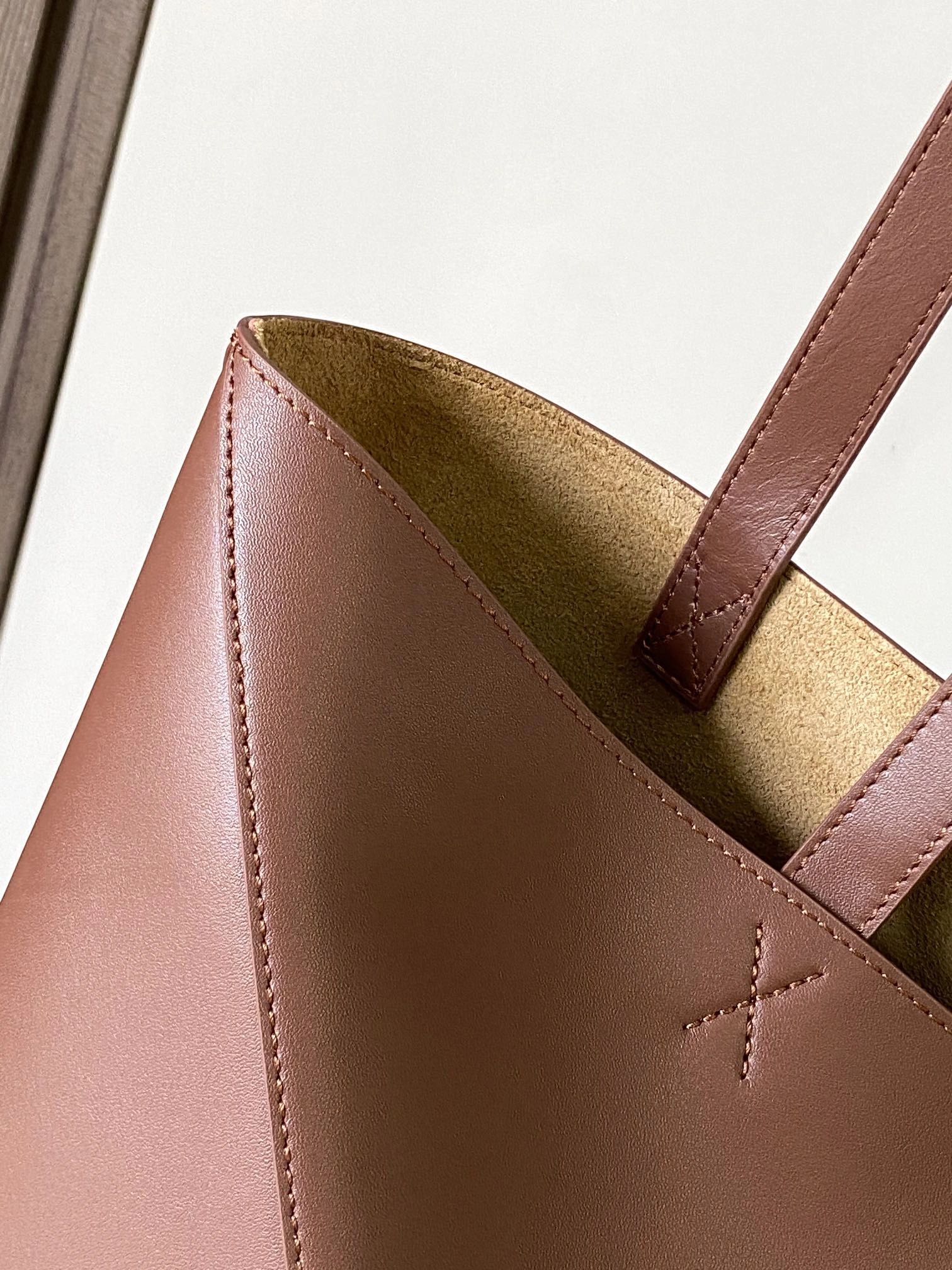 Precise copy Loewe Shopping Bags