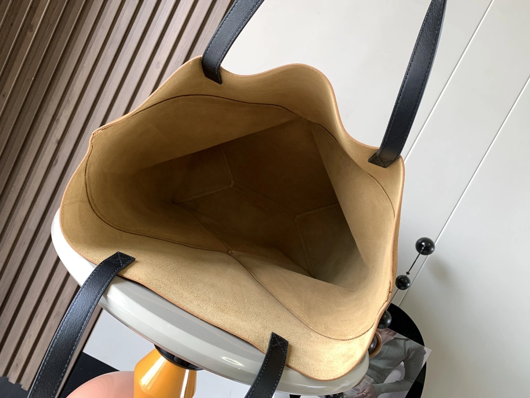 Precise copy Loewe Shopping Bags