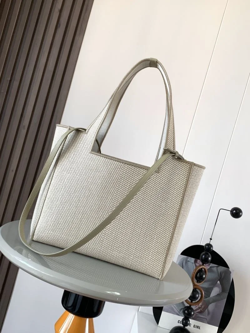 Top mirror Loewe Shopping Bags