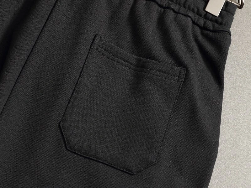Legit Loewe Short Pants