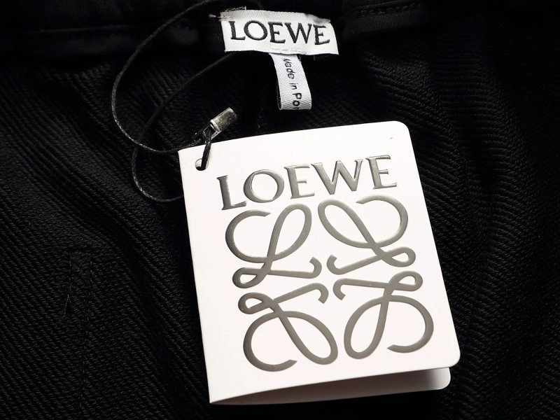 Legit Loewe Short Pants