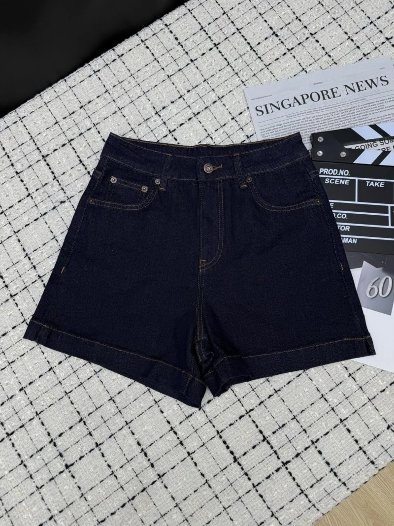 Low-cost Loewe Short Pants
