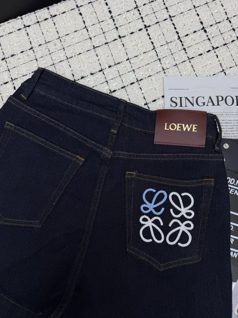 Low-cost Loewe Short Pants
