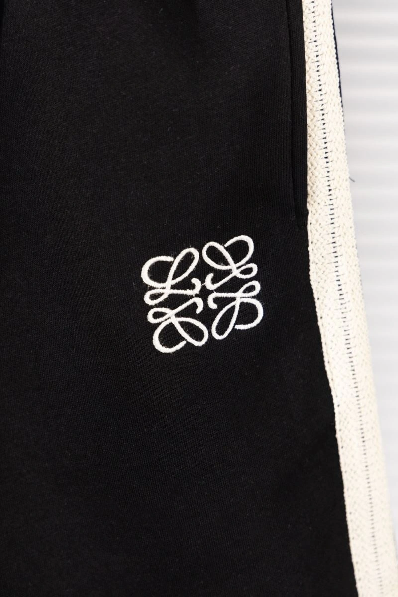 Bargain Loewe Short Pants