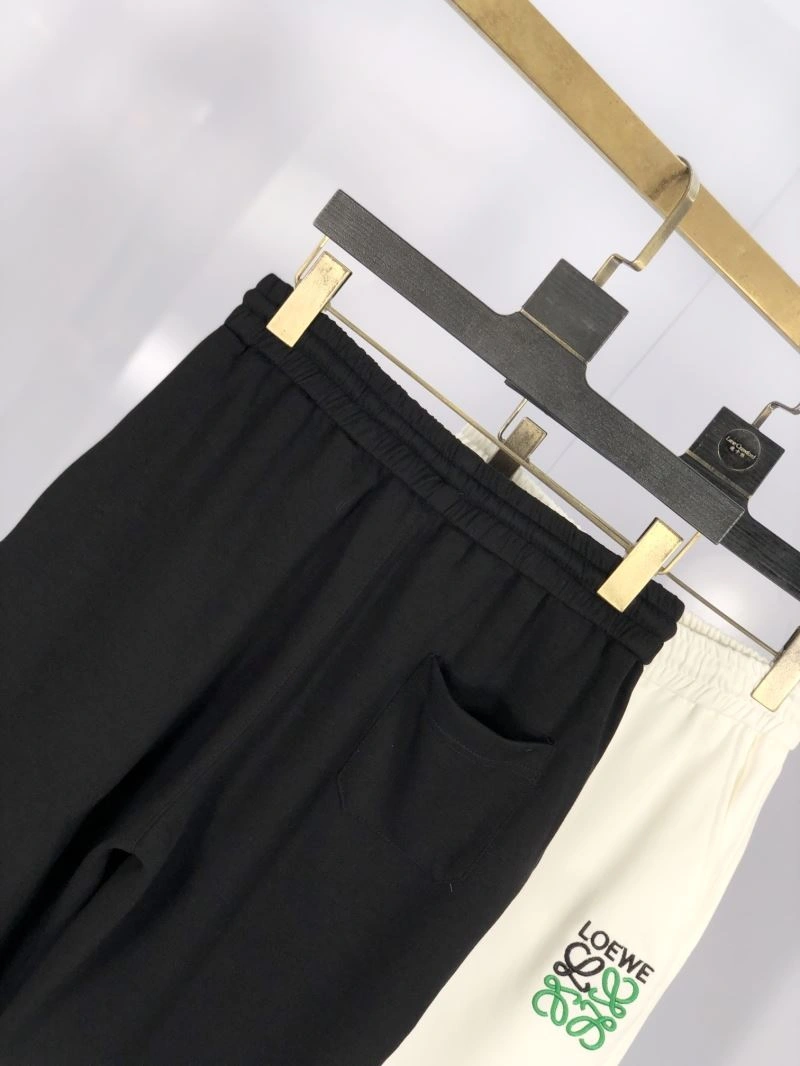 Indistinguishable Loewe Short Pants