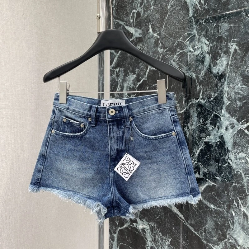 Indistinguishable Loewe Short Pants