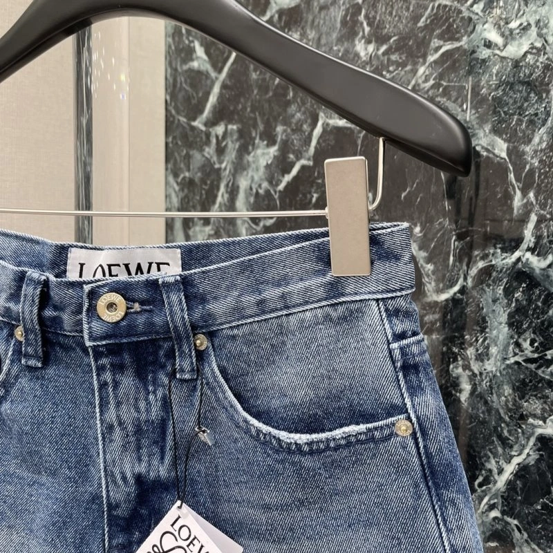 Indistinguishable Loewe Short Pants