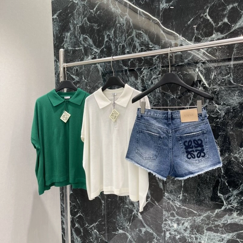 Indistinguishable Loewe Short Pants