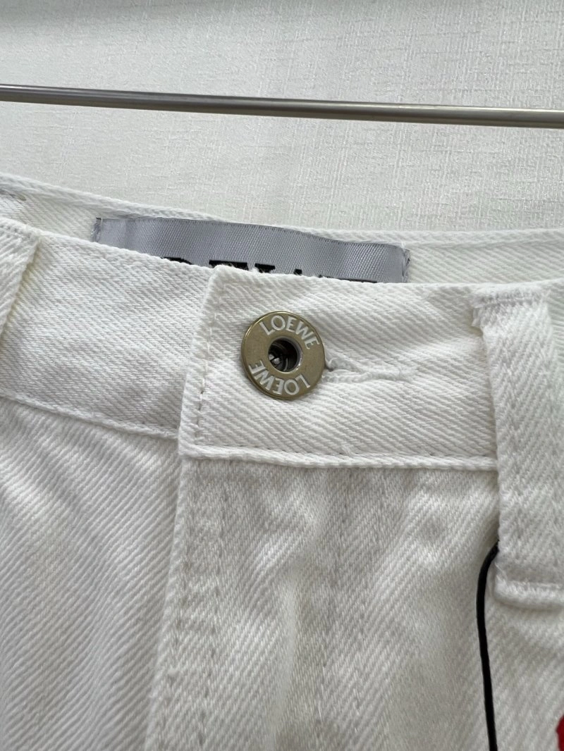 Top match Loewe Short Pants
