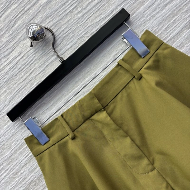 Top match Loewe Short Pants