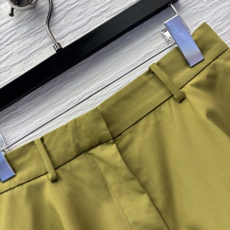 Top match Loewe Short Pants