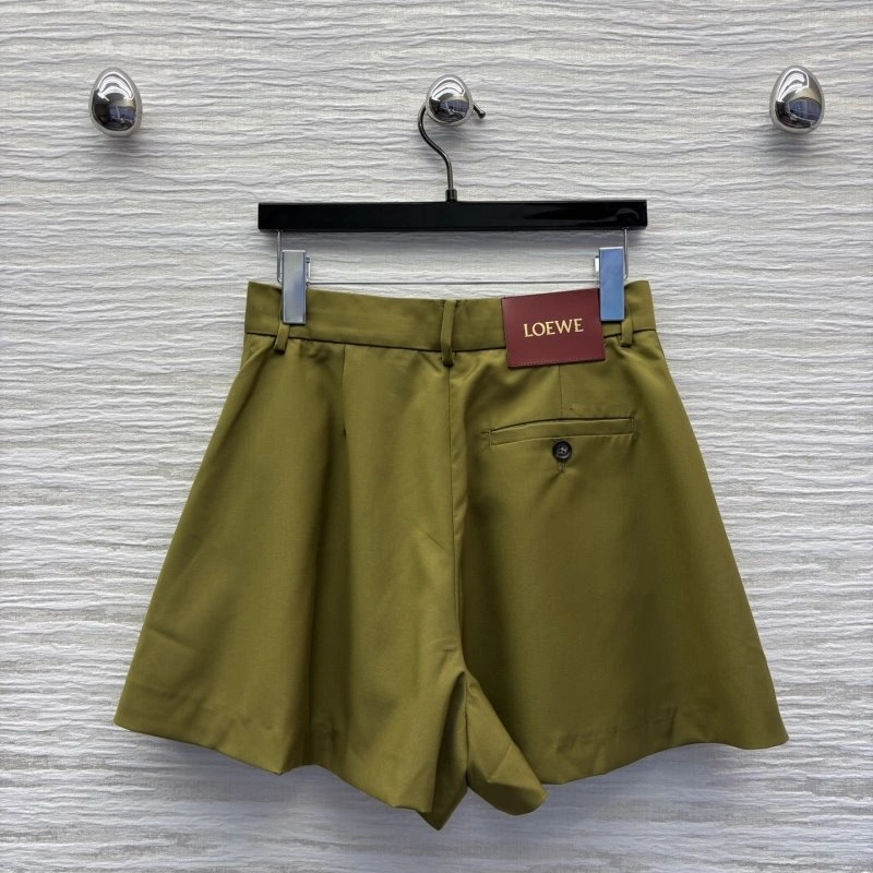 Top match Loewe Short Pants