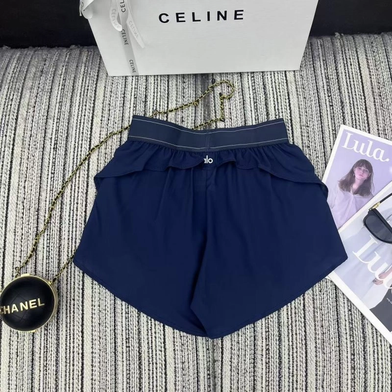 Inexpensive Loewe Short Pants