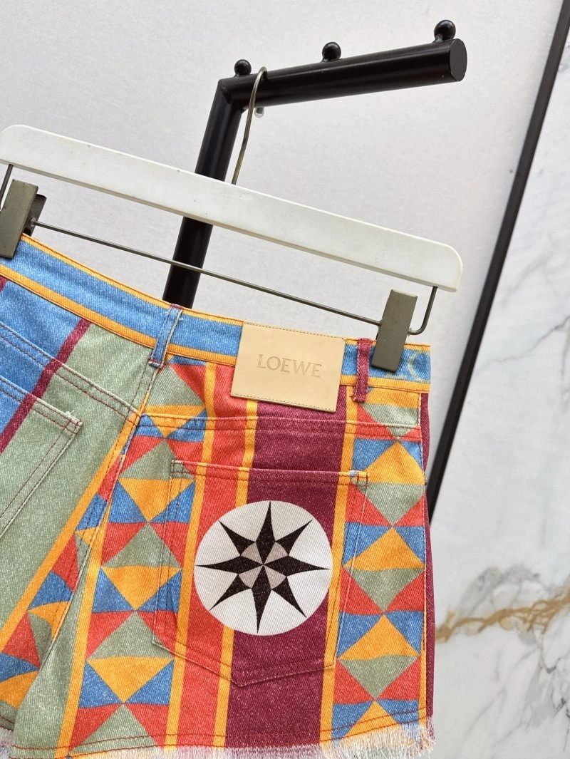 Discounted Loewe Short Pants