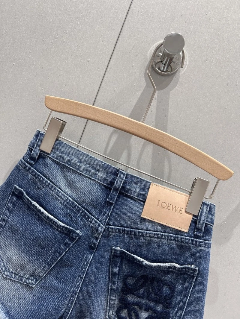 Value-priced Loewe Short Pants