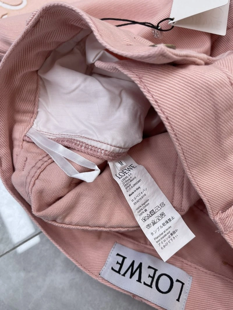 Legit Loewe Short Pants