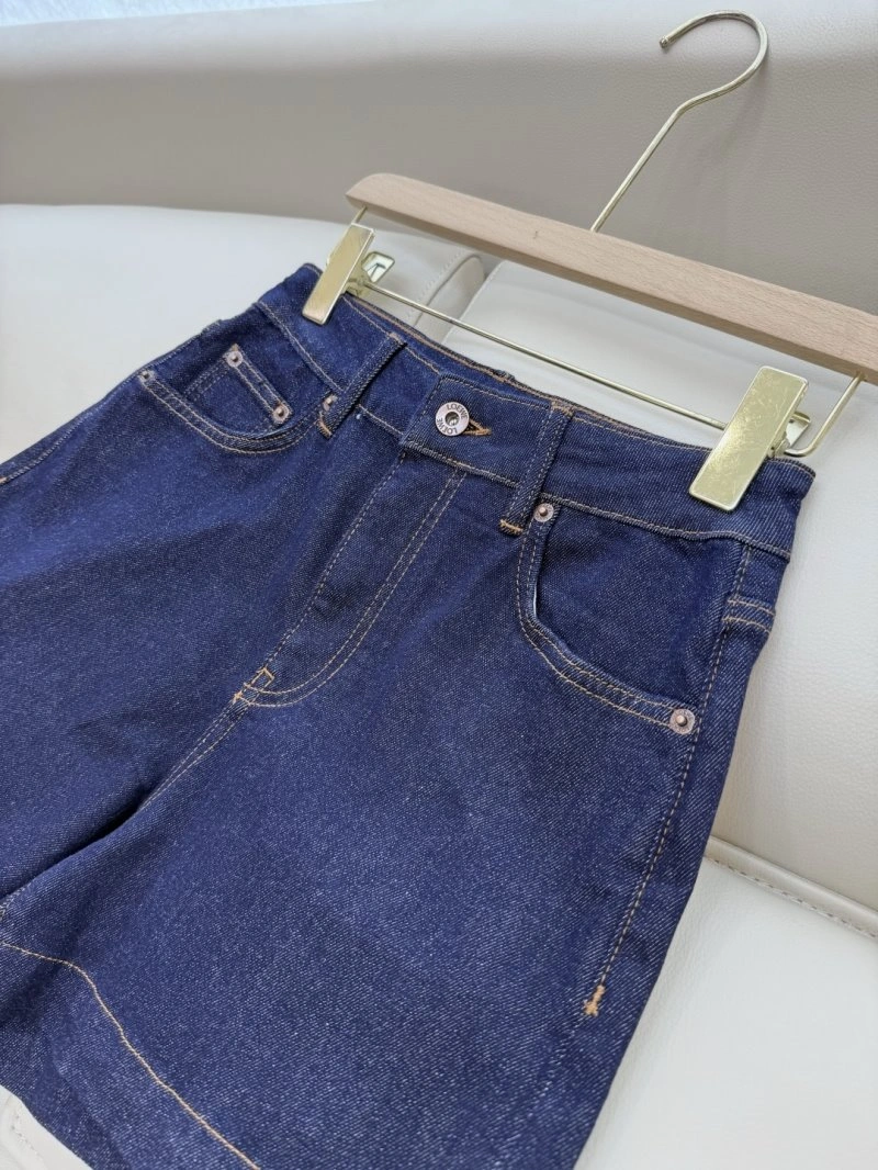 Accurate model Loewe Short Pants