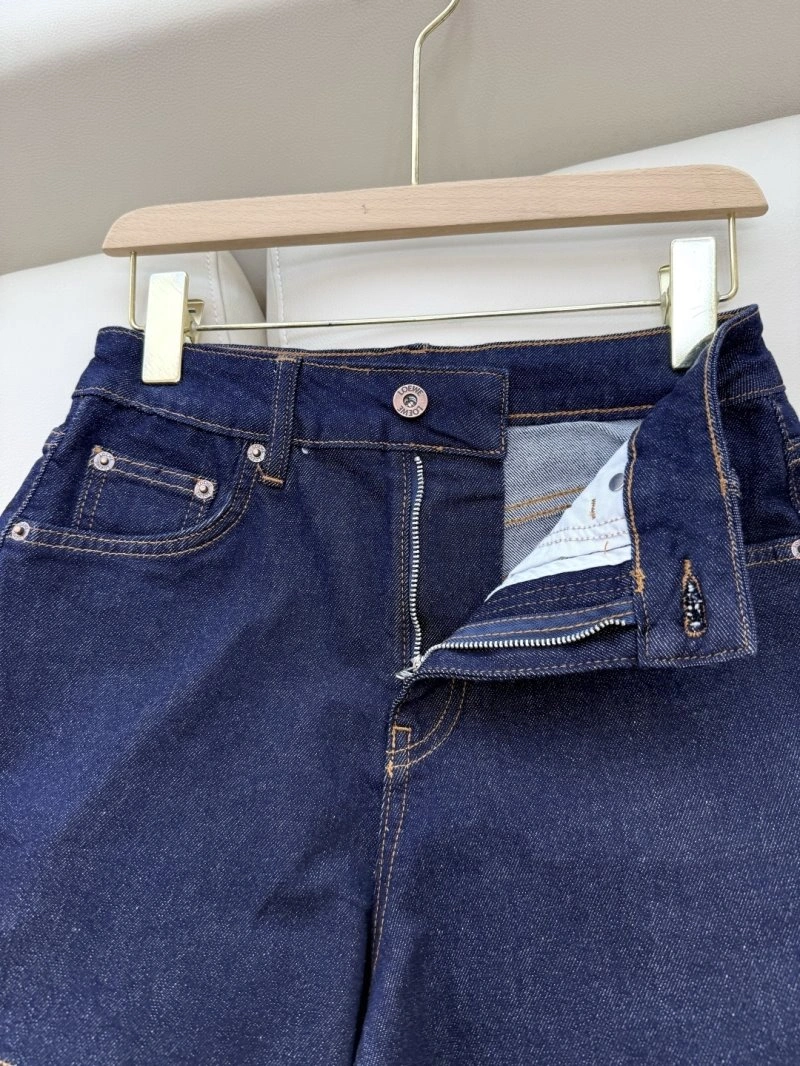 Accurate model Loewe Short Pants