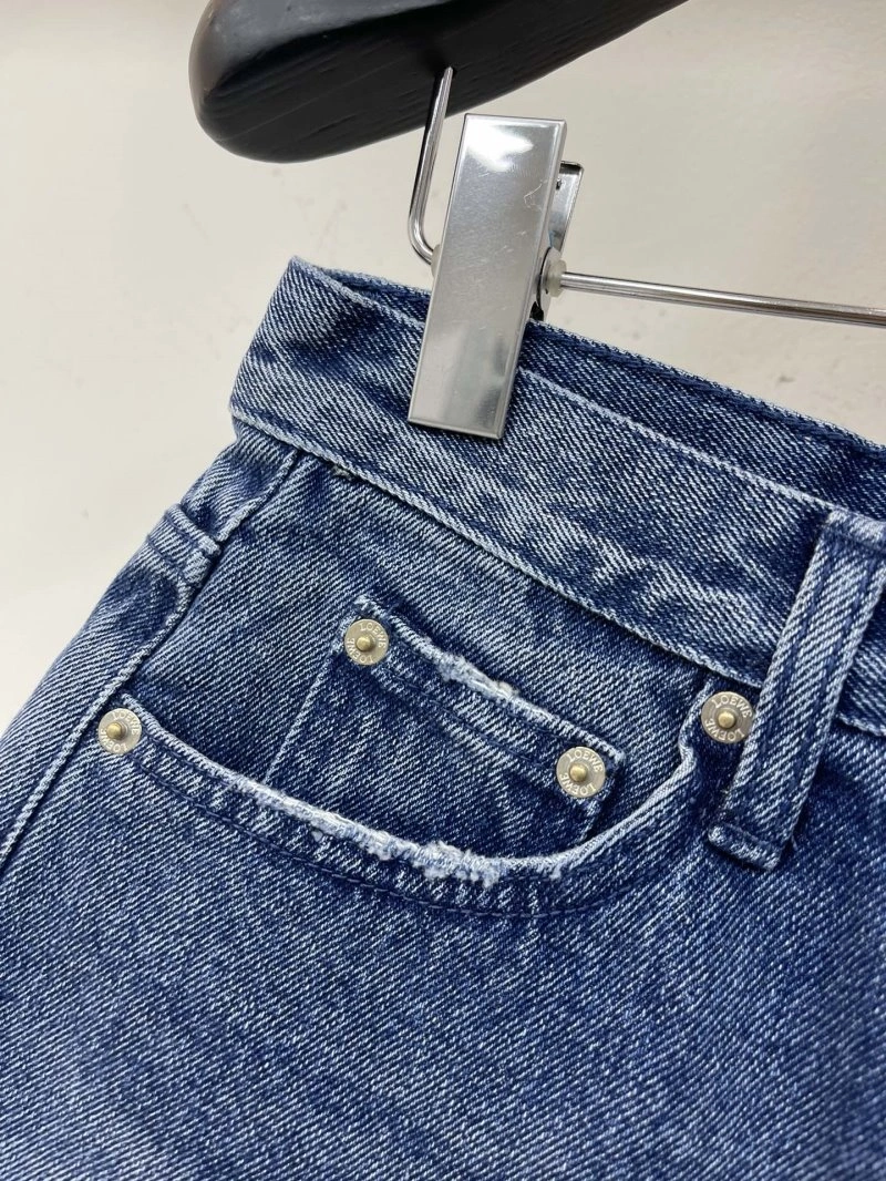 Factory-made Loewe Short Pants