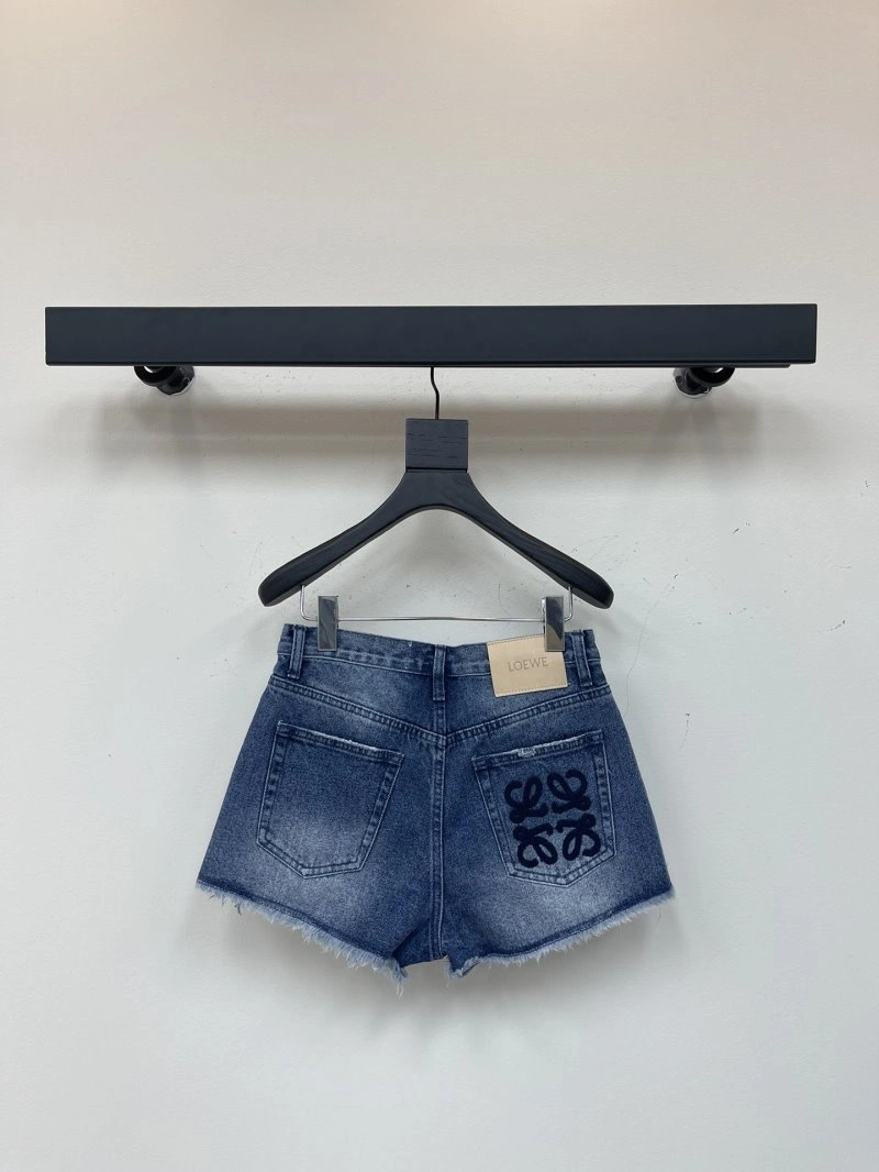 Factory-made Loewe Short Pants