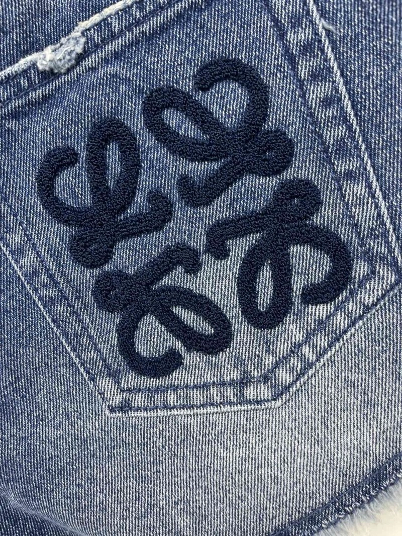 Factory-made Loewe Short Pants