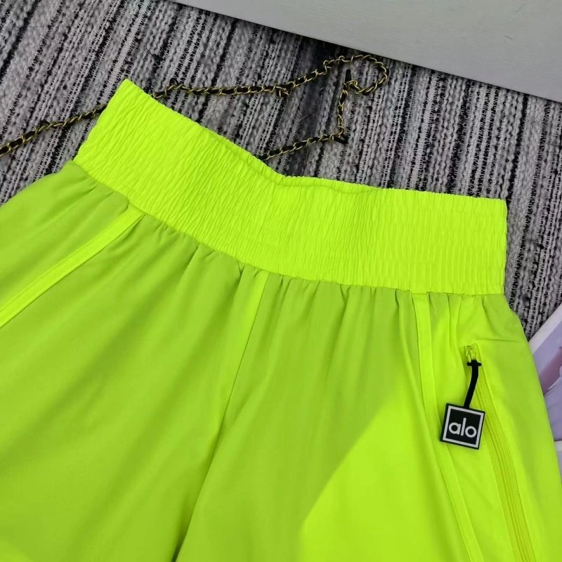 Bargain Loewe Short Pants