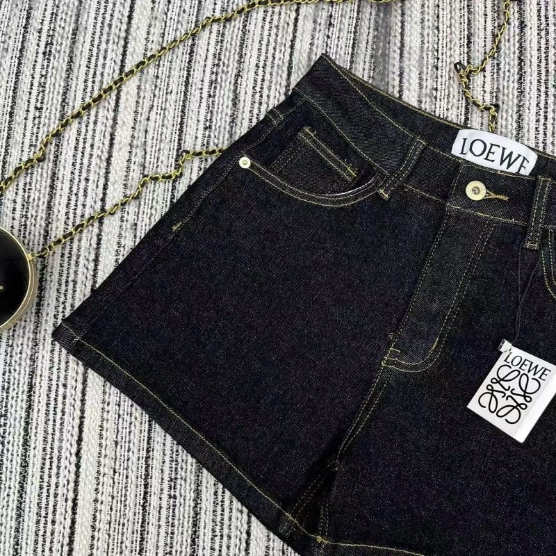 Cut-rate Loewe Short Pants