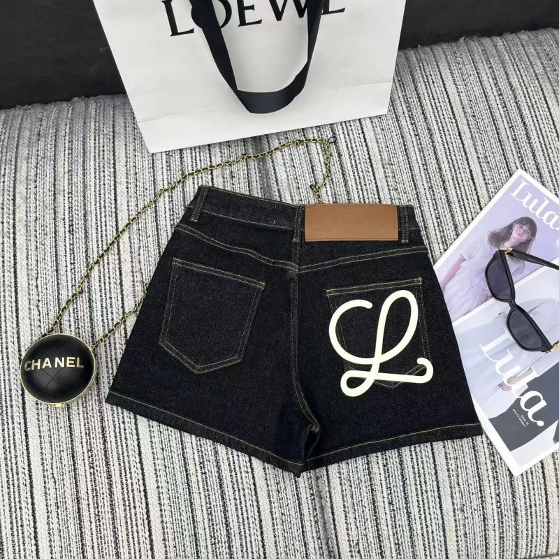 Cut-rate Loewe Short Pants
