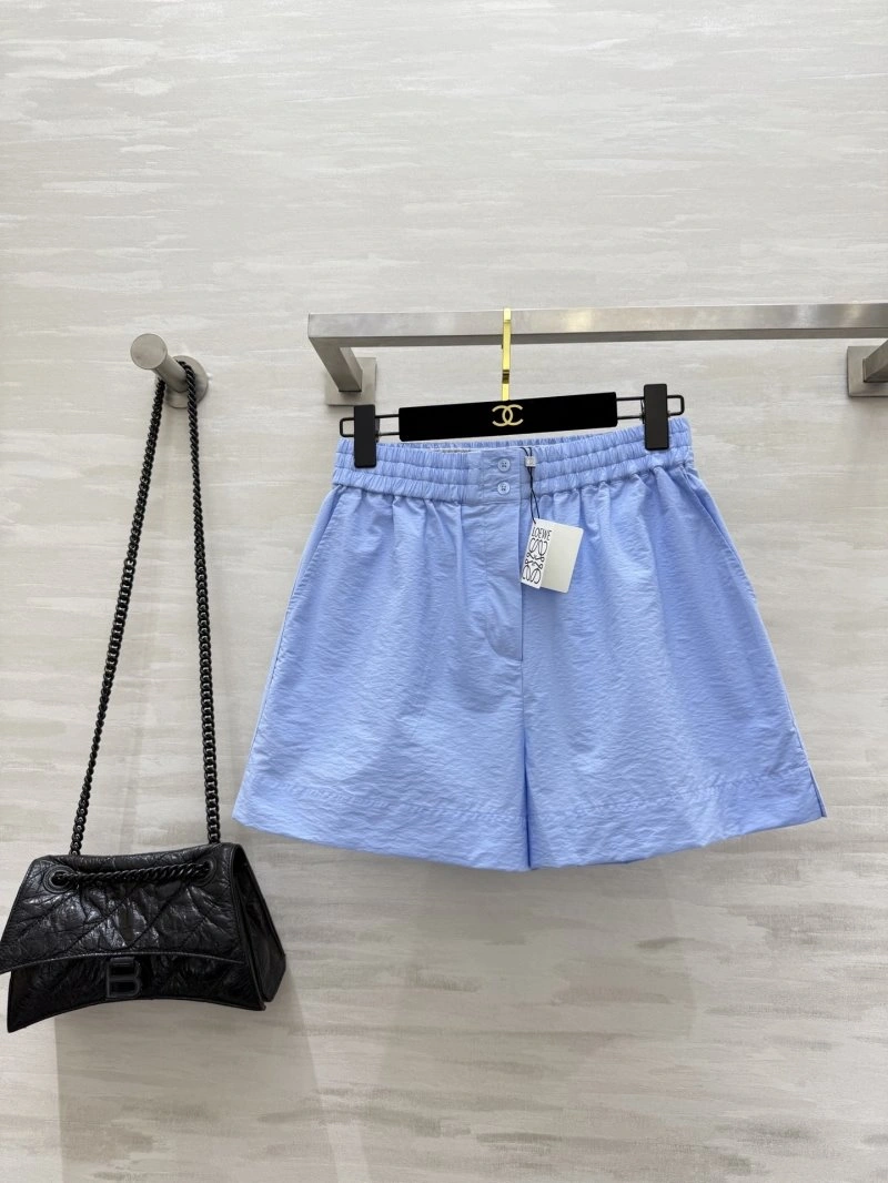 Low-cost Loewe Short Suits