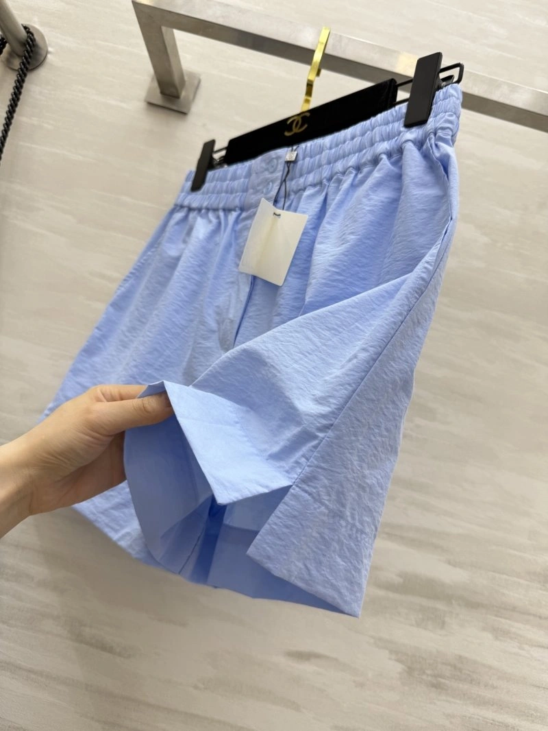 Low-cost Loewe Short Suits