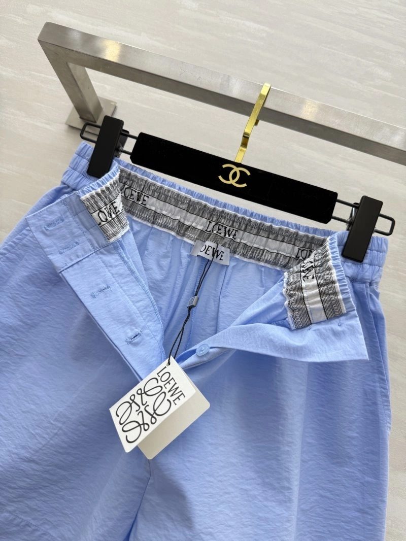 Low-cost Loewe Short Suits
