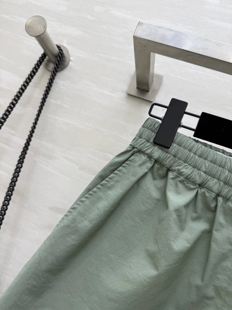Low-cost Loewe Short Suits