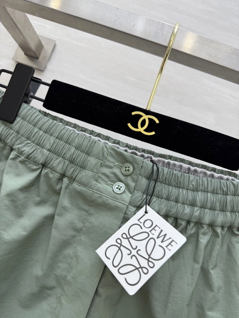Low-cost Loewe Short Suits