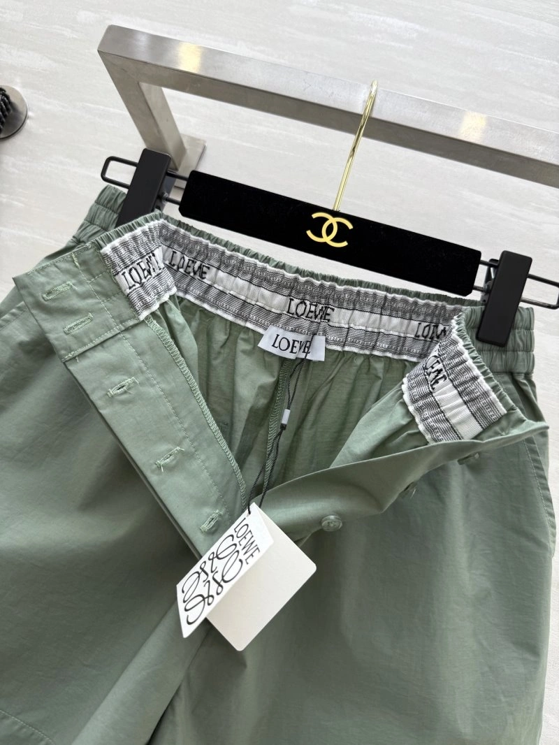 Low-cost Loewe Short Suits