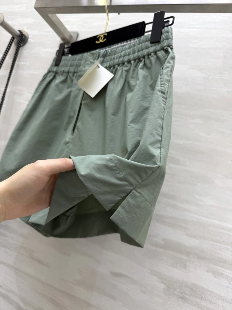 Low-cost Loewe Short Suits