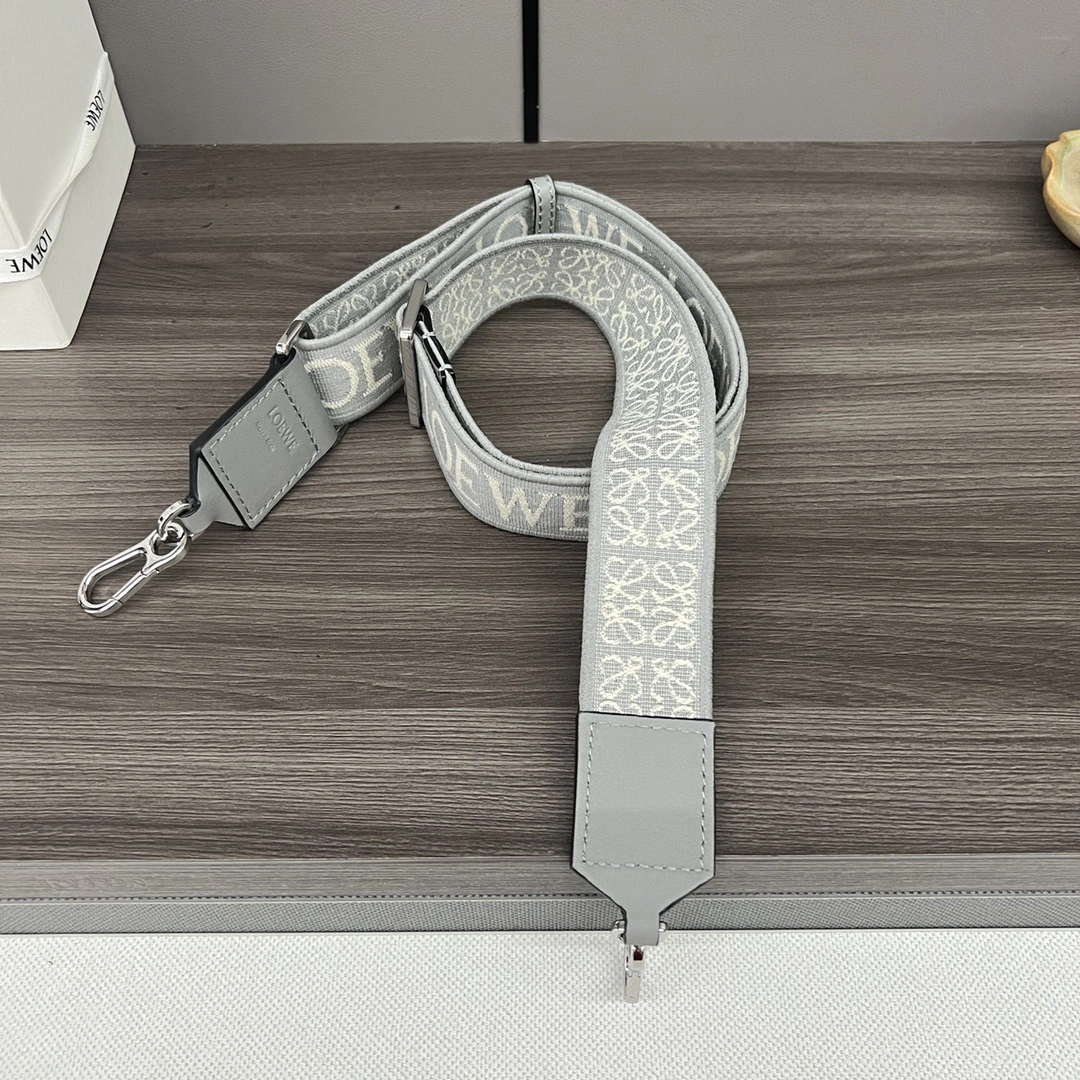 Bargain Loewe Shoulder Straps