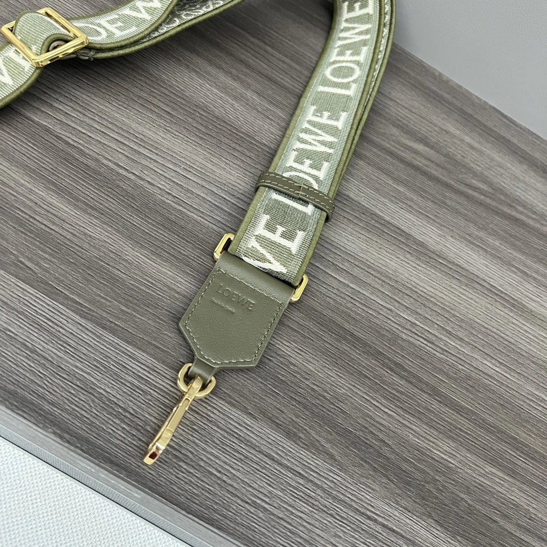 Bargain Loewe Shoulder Straps