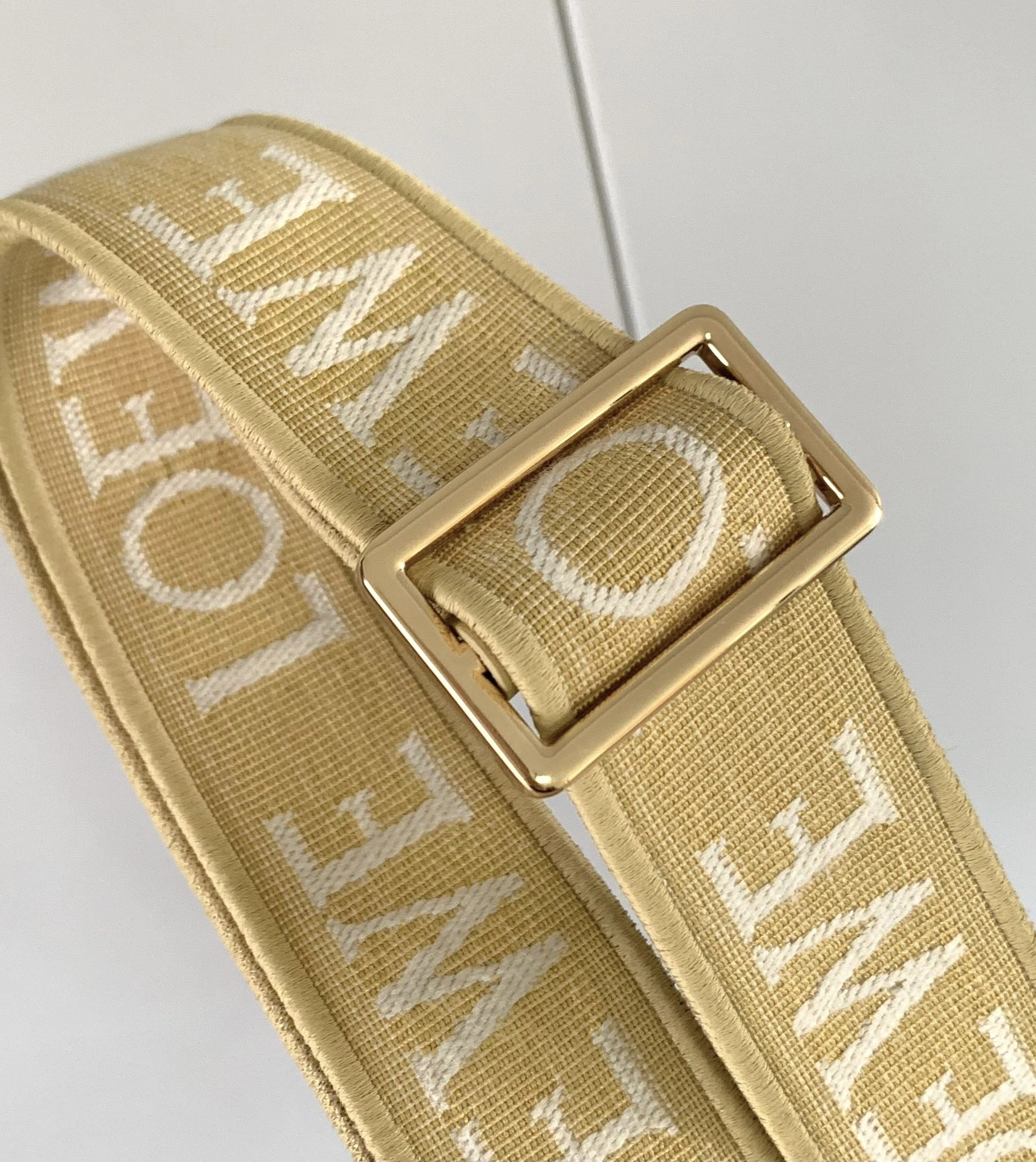 Bargain Loewe Shoulder Straps