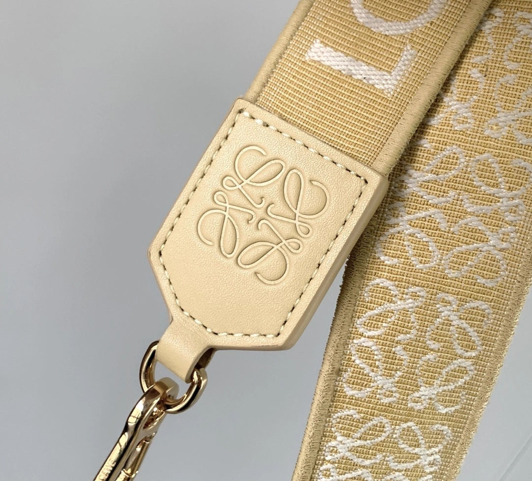 Bargain Loewe Shoulder Straps