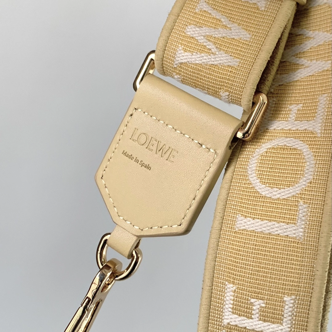 Bargain Loewe Shoulder Straps
