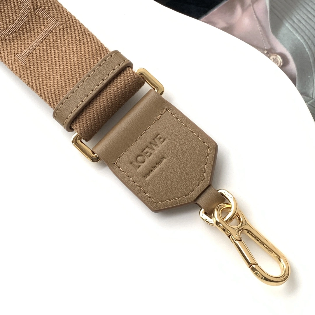 Inexpensive Loewe Shoulder Straps