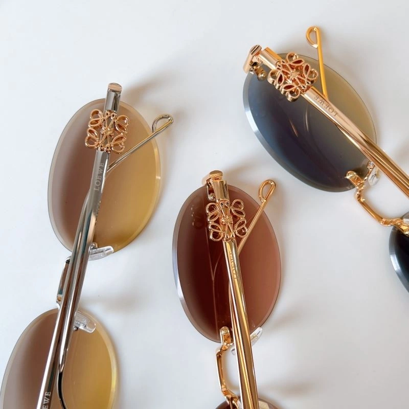 Cut-rate Loewe Sunglasses