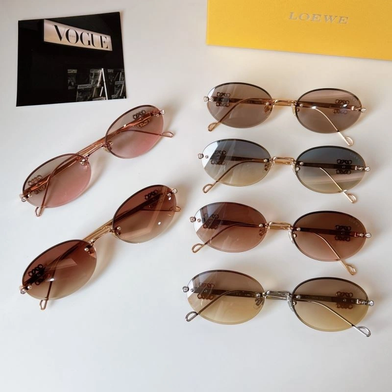 Cut-rate Loewe Sunglasses