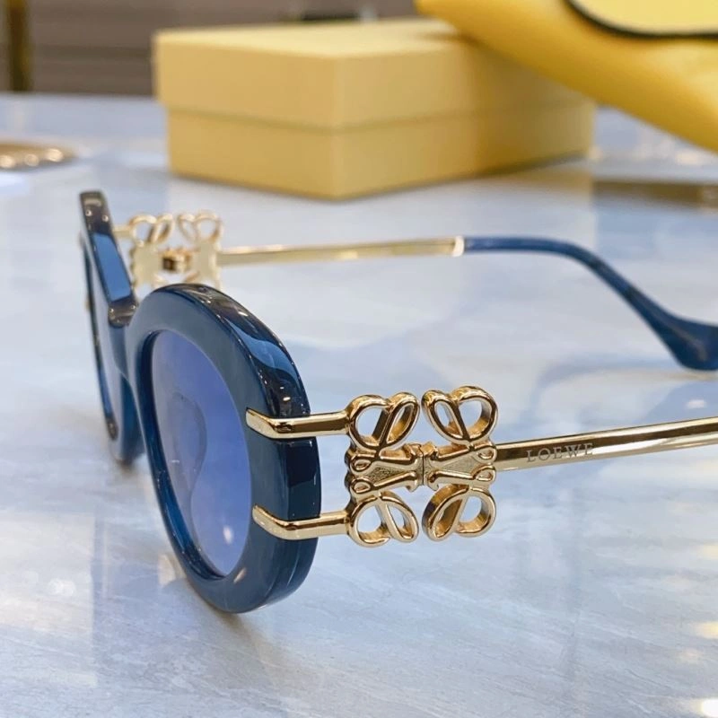 Accurate model Loewe Sunglasses